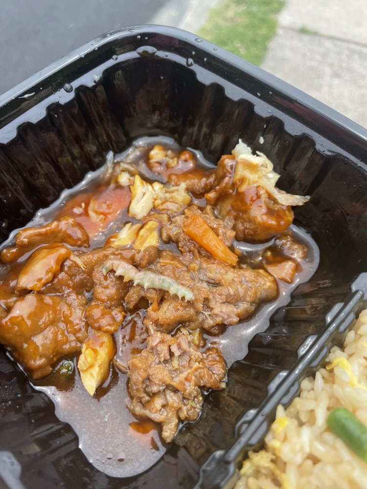 SAMPAN INN - 37 Photos & 138 Reviews - 8 Brookline Blvd, Havertown ...