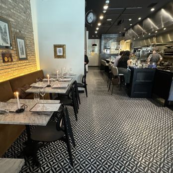 PETITE VIE - Updated June 2025 - 145 Photos & 51 Reviews - 909 N ...