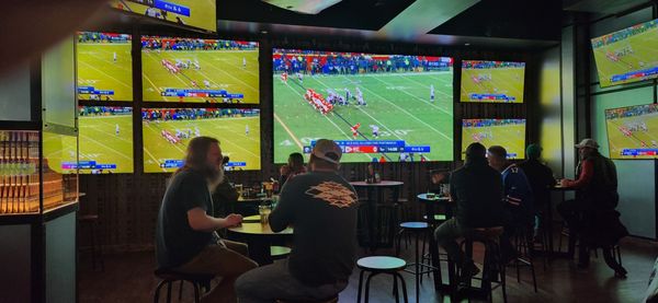 BOMBSHELLS - Updated December 2025 - 28 Photos & 21 Reviews - 1400 ...