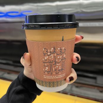 DELAH COFFEE - Updated July 2025 - 1072 Photos & 555 Reviews - 370 4th ...