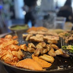 PIGYA - Updated December 2025 - 1591 Photos & 766 Reviews - 3400 W 8th ...