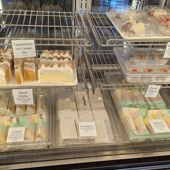 ANGELO BROCATO - Updated April 2025 - 1050 Photos & 777 Reviews - 214 N ...