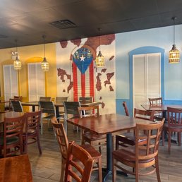 PONCE RESTAURANT - Updated July 2025 - 356 Photos & 423 Reviews - 4313 ...