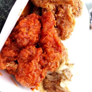 MAIN MOON CHINESE RESTAURANT - 17 Photos & 16 Reviews - Chinese - 2243 ...