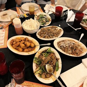 PING ON RESTAURANT - Updated July 2024 - 69 Photos & 113 Reviews ...