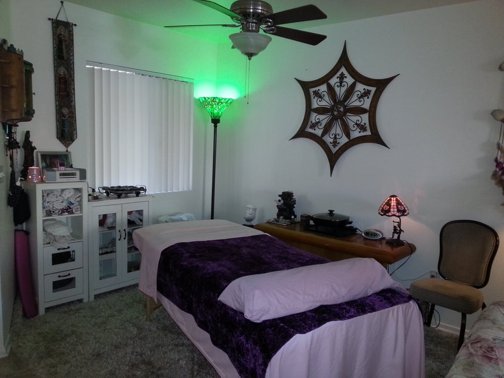 LYNN THOMPSON - BROOKS STYRZ HOLISTIC MASSAGE - Updated January 2025 ...