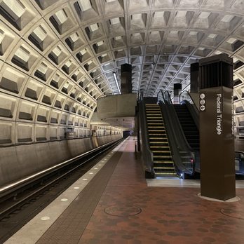FEDERAL TRIANGLE METRO STATION - Updated December 2025 - 66 Photos & 29 ...