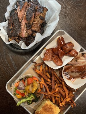 SMOKIN’ WOLF - 80 Photos & 128 Reviews - 199 Pantigo Rd, East Hampton ...