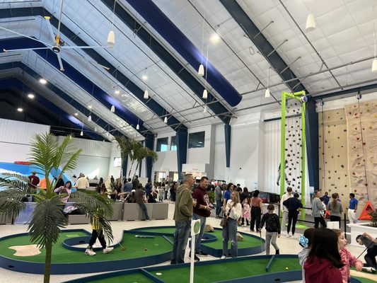 SCOTTS POINTE - Updated December 2025 - 16 Photos & 20 Reviews - 5835 ...