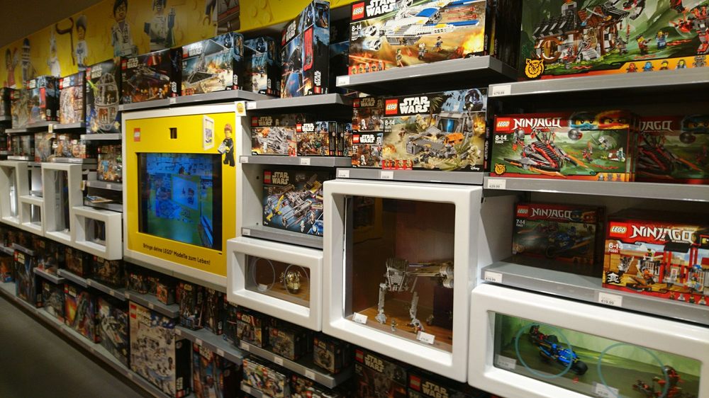 LEGO STORE - 10 Photos - Brühl 3, Leipzig, Sachsen, Germany - Toy ...
