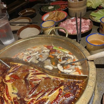 CHONGQING LAO ZAO - Updated February 2025 - 1225 Photos & 382 Reviews ...