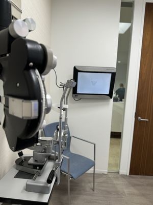 NVISION EYE CENTERS - NEWPORT BEACH - Updated July 2025 - 102 Photos ...