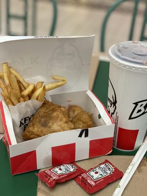 KFC - Updated August 2025 - 51 Photos - 5300 No 3 Road, Richmond ...