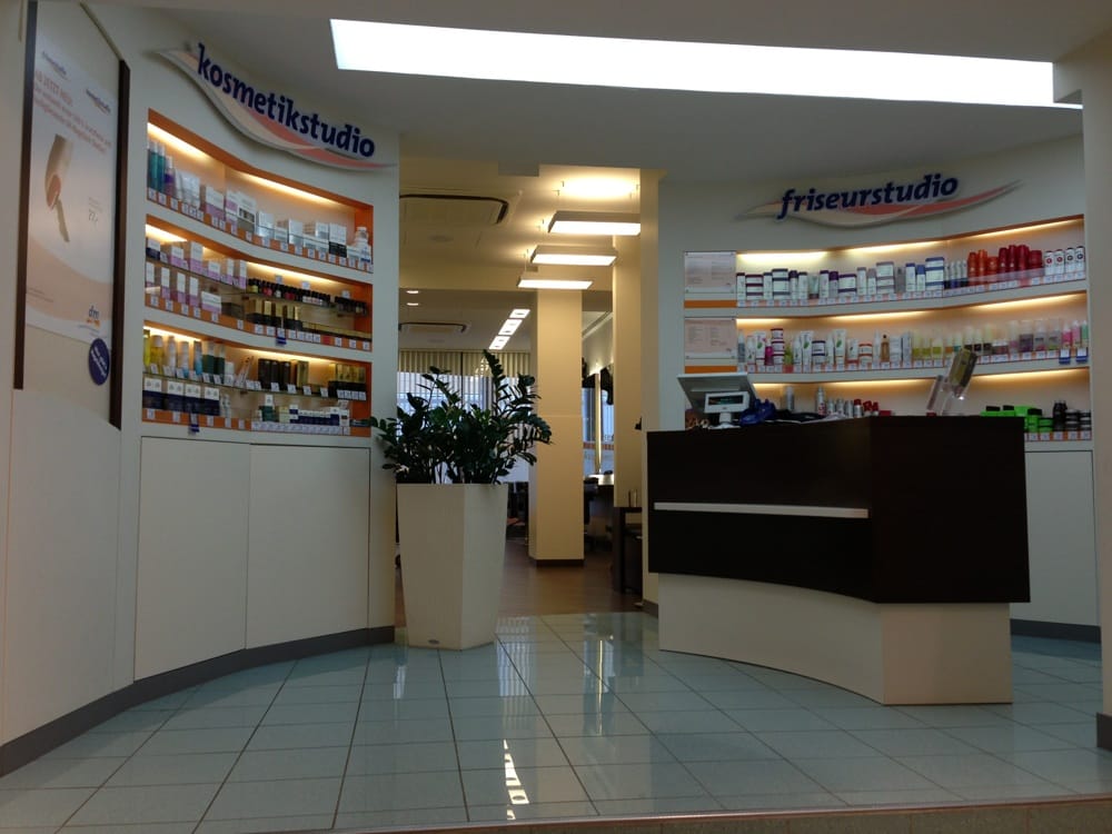 DM FRISEURSTUDIO - Updated January 2025 - Rosengasse 1, Lienz, Tirol ...