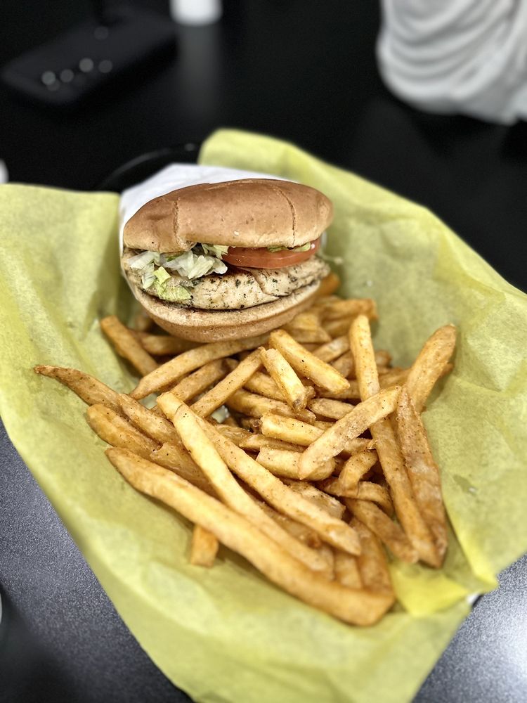 CARTER’S BURGER - Updated May 2024 - 59 Photos & 67 Reviews - 3105 S ...