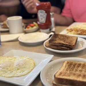 MRS RIVERS BAKERY AND SMOKEHOUSE CAFE - Updated December 2025 - 13 ...