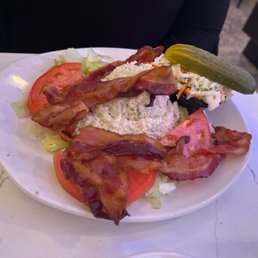 ON PARADE DINER - Updated August 2025 - 166 Photos & 228 Reviews - 7980 ...