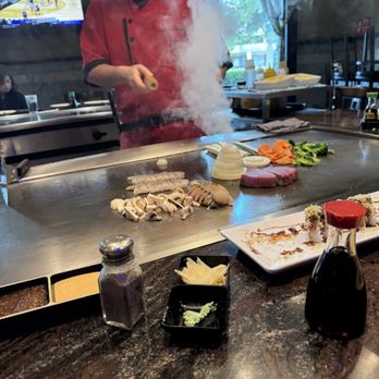 DOMO JAPANESE SUSHI GRILL AND BAR - Updated January 2026 - 530 Photos ...