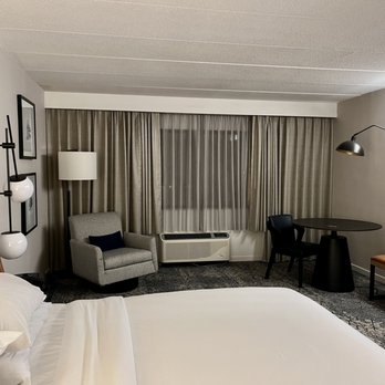 SHERATON NASHUA - Updated December 2025 - 62 Photos & 18 Reviews - 11 ...