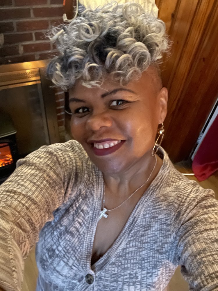 RENEE THOMPSON-TRUEHART - Contact Agent - 9011 Arboretum Pkwy, Richmond ...