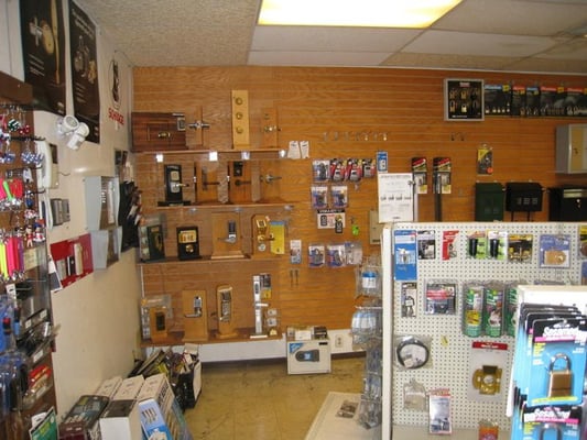 REX KEY & SECURITY - Updated November 2025 - 41 Photos & 477 Reviews ...