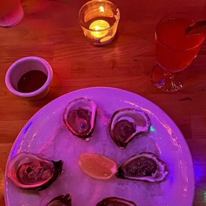 OCTOPUS BAR - 156 Photos & 202 Reviews - 560 Gresham Ave, Atlanta ...