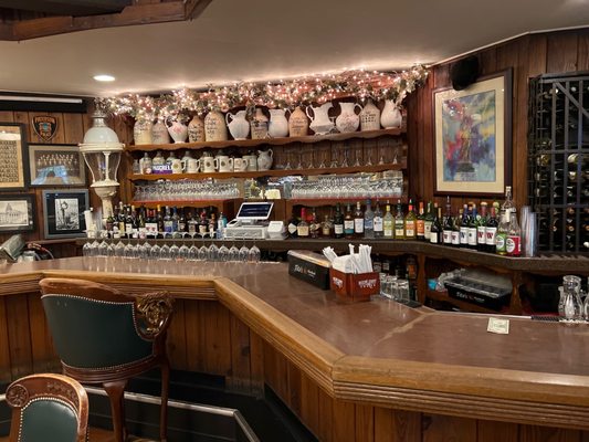 THE BROWNSTONE - Updated October 2025 - 264 Photos & 266 Reviews - 351 ...