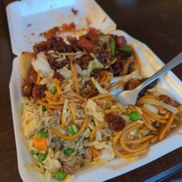 LUCKY WOK - Updated August 2025 - 228 Photos & 343 Reviews - 2995 Van ...