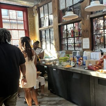 KIBBITZNEST BOOKS, BREWS & BLARNEY - Updated July 2025 - 447 Photos ...