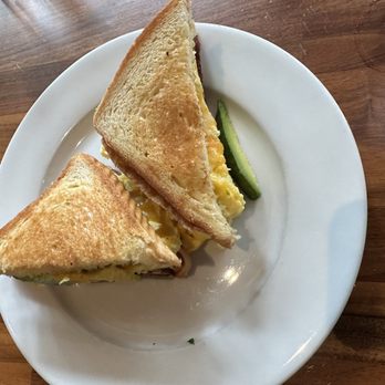 BARKING MAD CAFE - Updated August 2024 - 1312 Photos & 873 Reviews ...