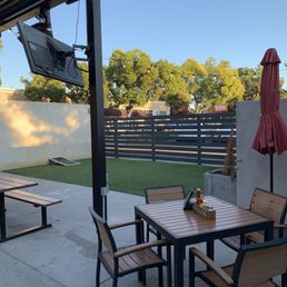 FINNEY’S CRAFTHOUSE - ORANGE - Updated December 2025 - 1506 Photos ...