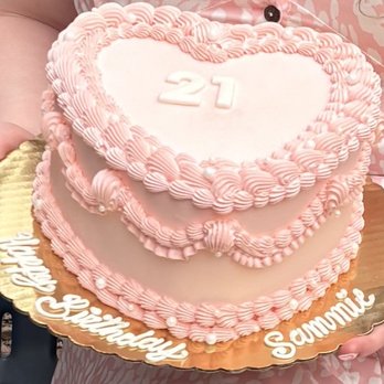 EWING CAKES & PASTERIES - Updated January 2026 - 32 Photos & 34 Reviews ...