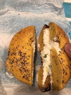 MAGIC BAGELS - Updated July 2024 - 81 Photos & 119 Reviews - 194 W ...