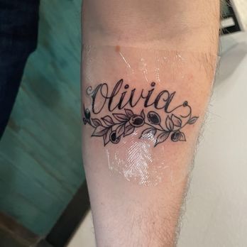 ACES TATTOO - Updated December 2025 - 74 Photos & 126 Reviews - 681 S ...