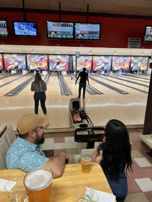 BANDERA BOWLING CENTER - 63 Photos & 86 Reviews - 6700 Huebner Rd, San ...