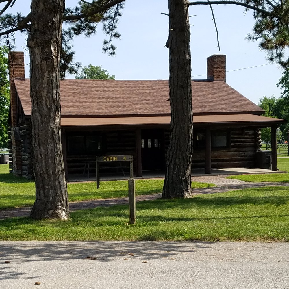 HEEKIN PARK - Updated October 2025 - 13 Photos - 802 E Memorial Dr ...