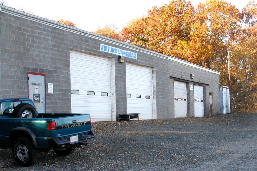 WHITLOCK’S GARAGE - Updated December 2025 - 1075 Huckleberry Ridge Rd ...
