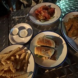 GRAMPS GETAWAY - Updated January 2026 - 400 Photos & 143 Reviews - 3301 ...