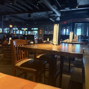 OSWEGO GRILL - Updated October 2025 - 280 Photos & 182 Reviews - 9073 ...