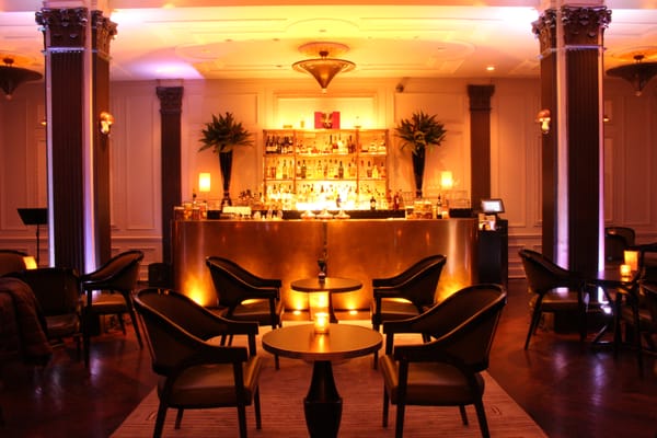 TWO E BAR/LOUNGE - Updated May 2026 - 337 Photos & 158 Reviews - 2 E ...