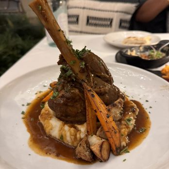 YEBO BEACH HAUS - Updated March 2025 - 1036 Photos & 424 Reviews - 56 E ...