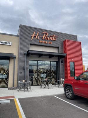 HI-POINTE DRIVE-IN - Updated December 2025 - 54 Photos & 54 Reviews ...