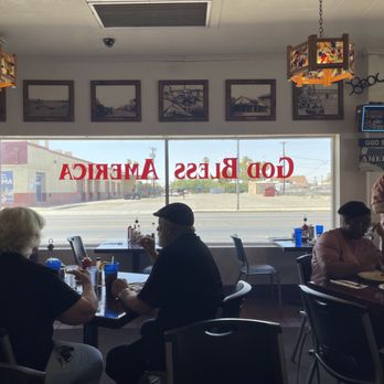 BROWNIE’S CAFÉ - Updated October 2024 - 208 Photos & 221 Reviews - 1145 ...