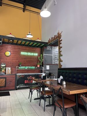 MR TACO - Updated December 2025 - 110 Photos & 325 Reviews - 893 ...