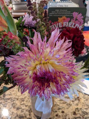 FIVE FIELDS FLOWER FARM - Updated August 2025 - 10 Photos - 2227 Buena ...