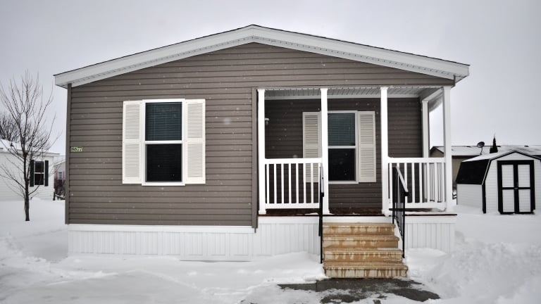 BOULDER RIDGE - 28 Photos - 4370 Pingree St, Allendale, Michigan - Real ...