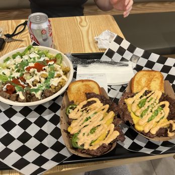 NOOSH GRILL - Updated May 2025 - 31 Photos & 24 Reviews - 9573 Braddock ...