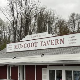 MUSCOOT TAVERN - Updated October 2025 - 214 Photos & 272 Reviews - 105 ...