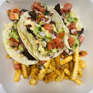 CAPTREE GOURMET DELI - Updated December 2025 - 15 Photos & 41 Reviews ...