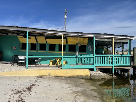 SALTY GIRLS ISLAND CAFÉ - Updated July 2025 - 248 Photos & 222 Reviews ...